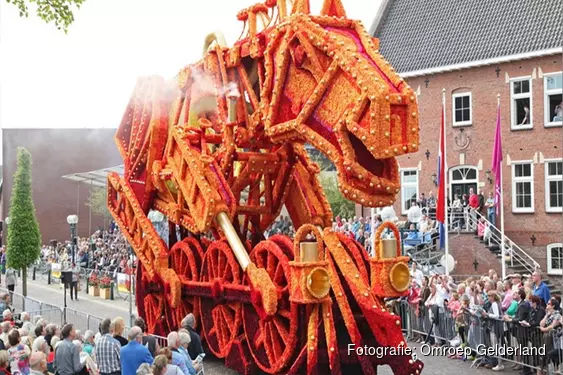 Geniet mee van Bloemencorso Lichtenvoorde en Fruitcorso Tiel